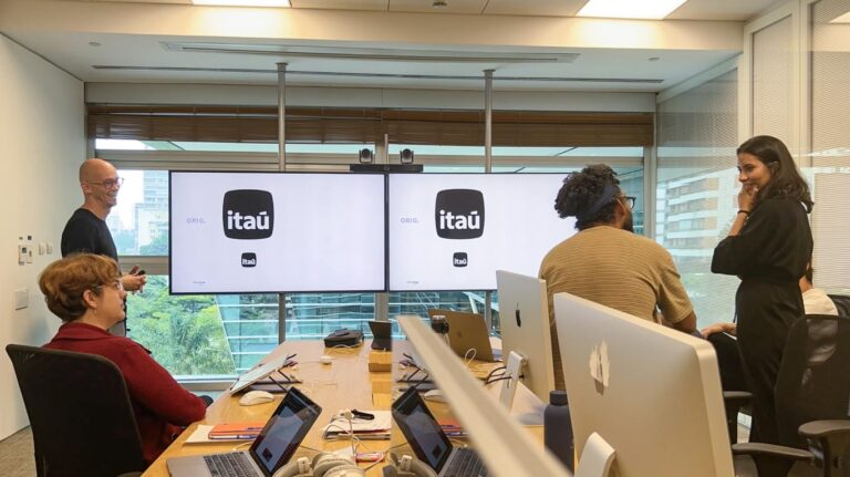 Uma história do novo logotipo Itaú